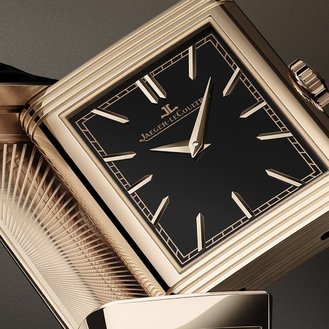 Reverso Tribute Enamel Dragon | Jaeger-LeCoultre