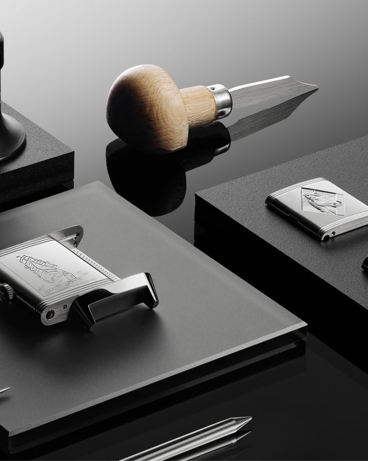 Engrave your Reverso Luxury Watch| Jaeger-LeCoultre