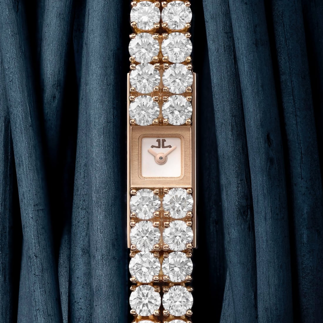 The History of the Luxury Watch Caliber 101| Jaeger-LeCoultre